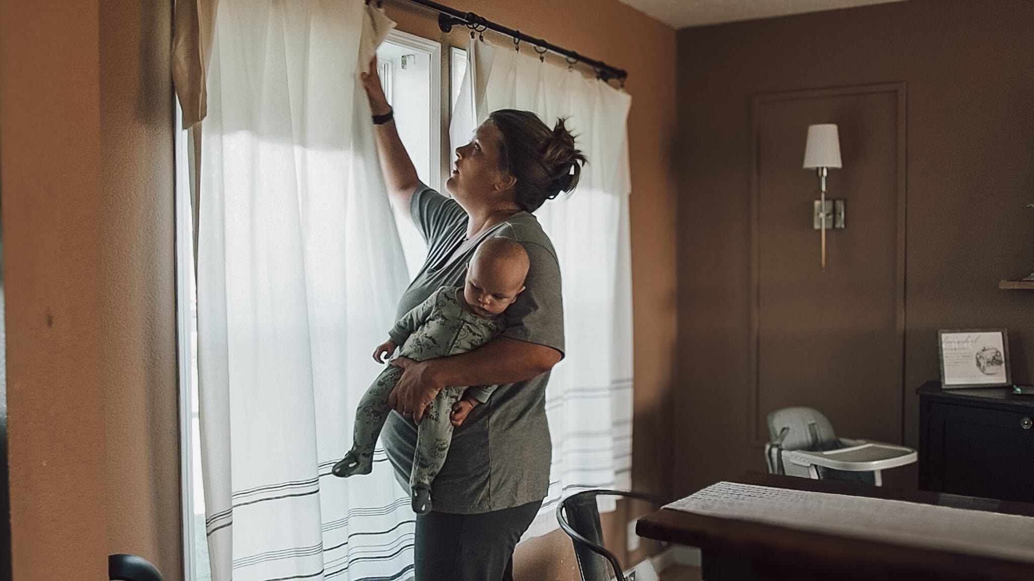 3 Simple Homemaking Routines that Bring Peace to Your Day | Healing Home